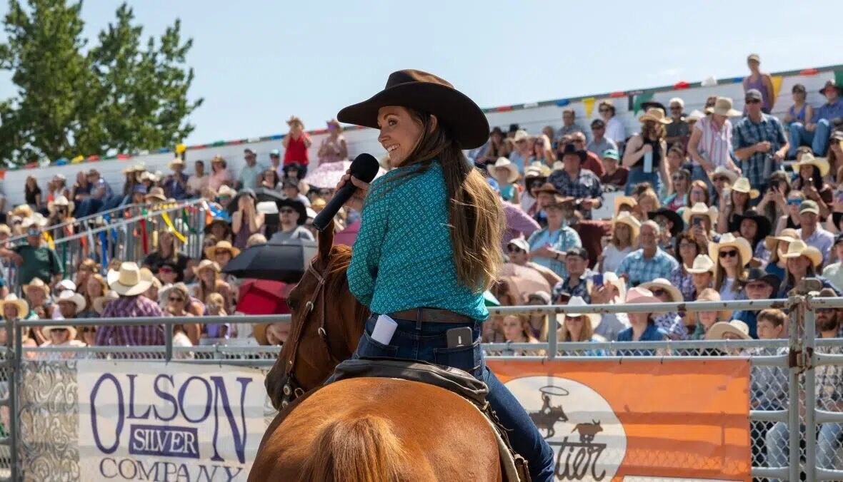 Netflix Secured A Long Extension For Heartland Meaning Seasons 18 And ...